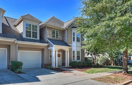 Edinburgh Square Townhomes and Condos for Sale in Cornelius, NC - Real ...